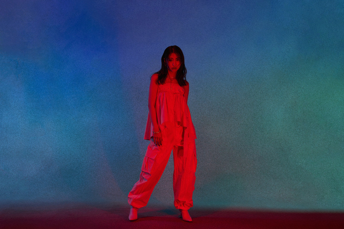 eillのアーティストページ｜歌詞検索サイト【UtaTen】