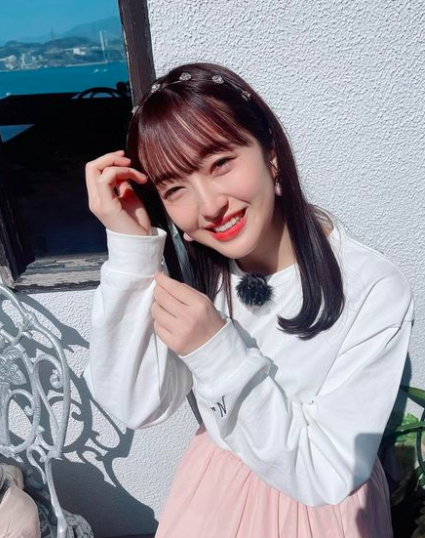 HKT48・田島芽瑠、天使降臨！ゆるふわ前髪のあどけな顔が破壊力抜群の可愛さ | 歌詞検索サイト【UtaTen】ふりがな付