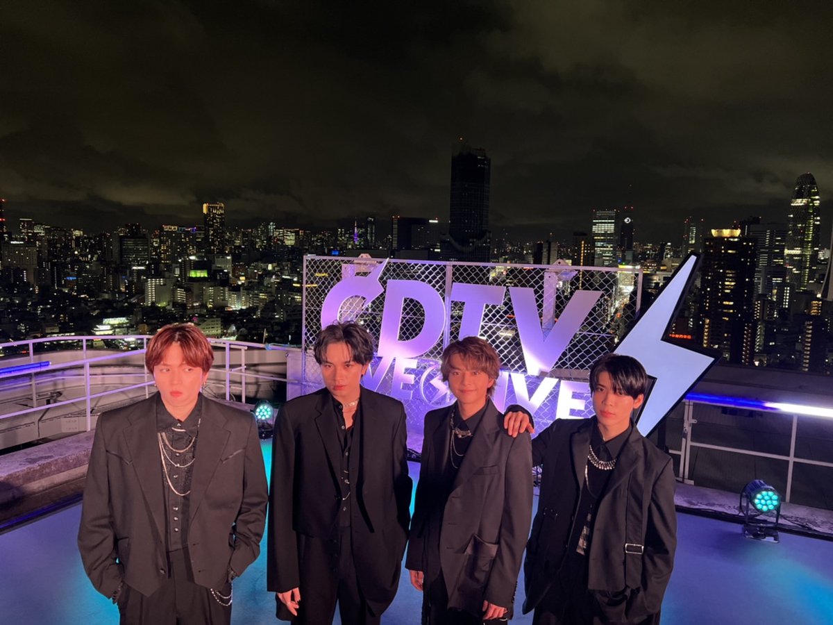 Sexy Zone・中島健人ら、夜景に負けない輝き!大人なブラック衣装にドキドキ 歌詞検索サイト【utaten】ふりがな付