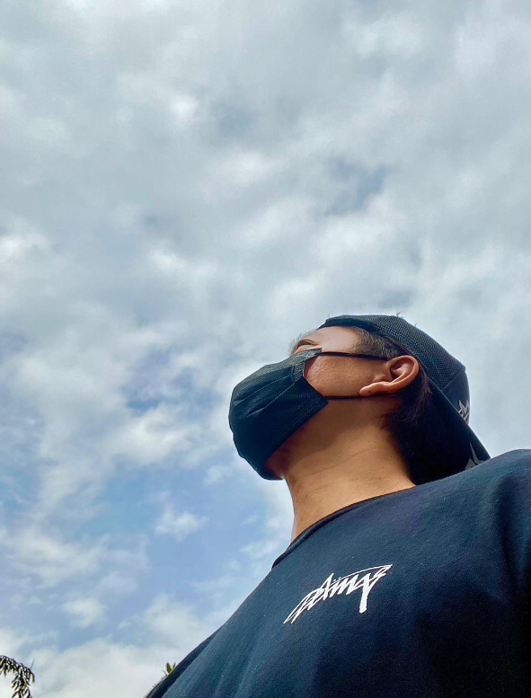 木村拓哉、ハッピーオーラ満々で9500歩！仮装する子供たちを見てほっこり | 歌詞検索サイト【UtaTen】ふりがな付