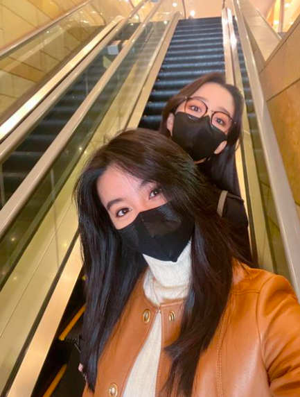 Koki、cocomiとラブラブデート中！美人姉妹のお茶目な2ショットにほっこり | 歌詞検索サイト【UtaTen】ふりがな付