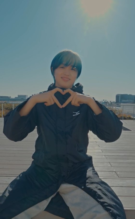 BE:FIRST・JUNON、髪型チェンジ？爽やかで可愛い天使ビジュで足湯BBBチャレンジ | 歌詞検索サイト【UtaTen】ふりがな付