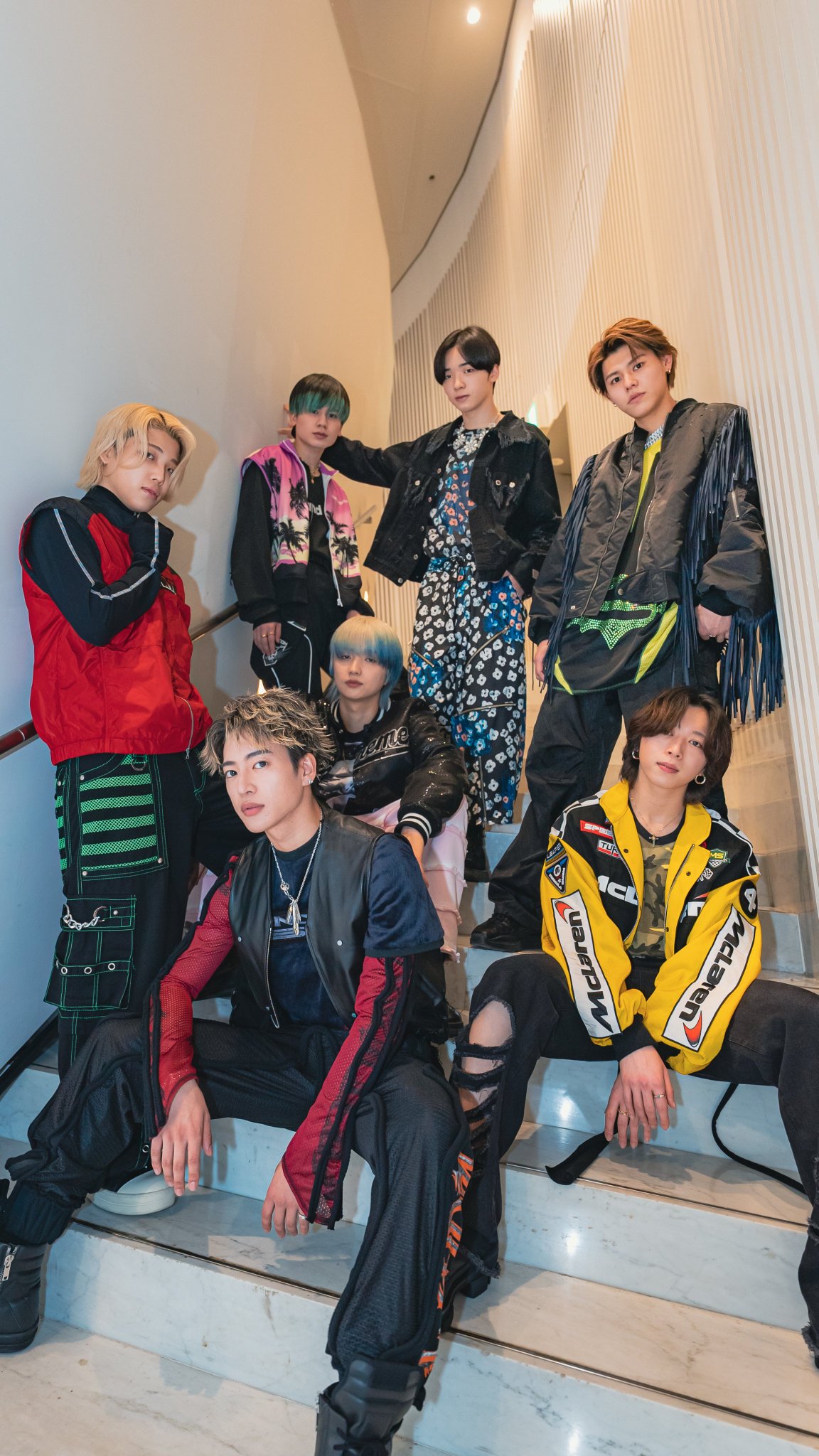 BE:FIRST、派手めな衣装をサラっと着こなす爆イケ集団！「D.U.N.K.Showcase」で会場を魅了 | 歌詞検索サイト【UtaTen】ふりがな付