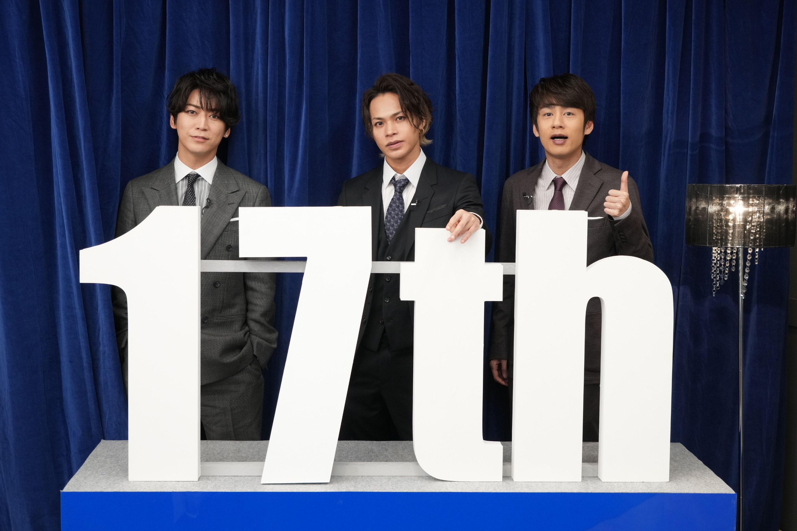 KAT-TUN、デビュー17周年突入！スーツ姿の爆イケショットに祝福の声が寄せられる | 歌詞検索サイト【UtaTen】ふりがな付