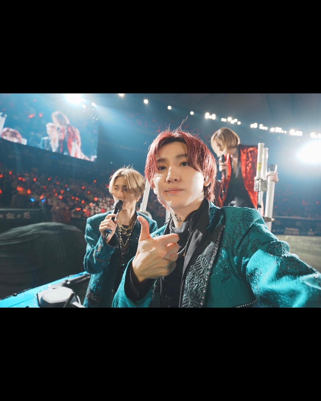 SixTONES、YOSHIKIと約束の共演が実現！東京ドーム公演にピアノとともにサプライズ登場 | 歌詞検索サイト【UtaTen】ふりがな付