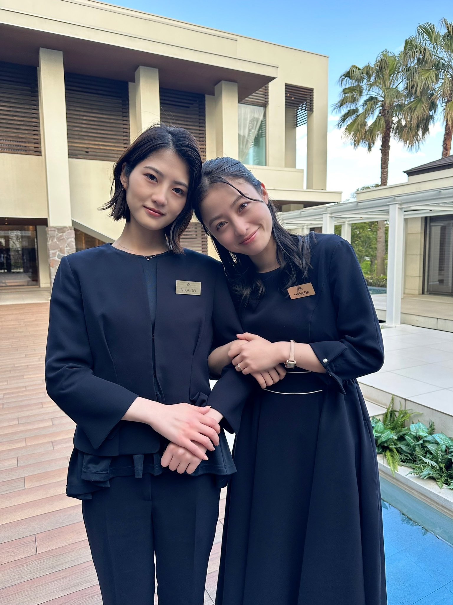 橋本環奈、若月佑美への愛が溢れて止まらない！制服姿の腕組みショットが尊い「王ささ」 | 歌詞検索サイト【UtaTen】ふりがな付