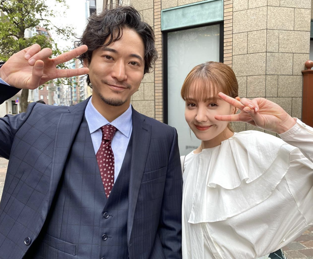 浅香航大&トリンドル玲奈「わた婚」夫婦が再会！お似合いすぎて感激の声！ | 歌詞検索サイト【UtaTen】ふりがな付