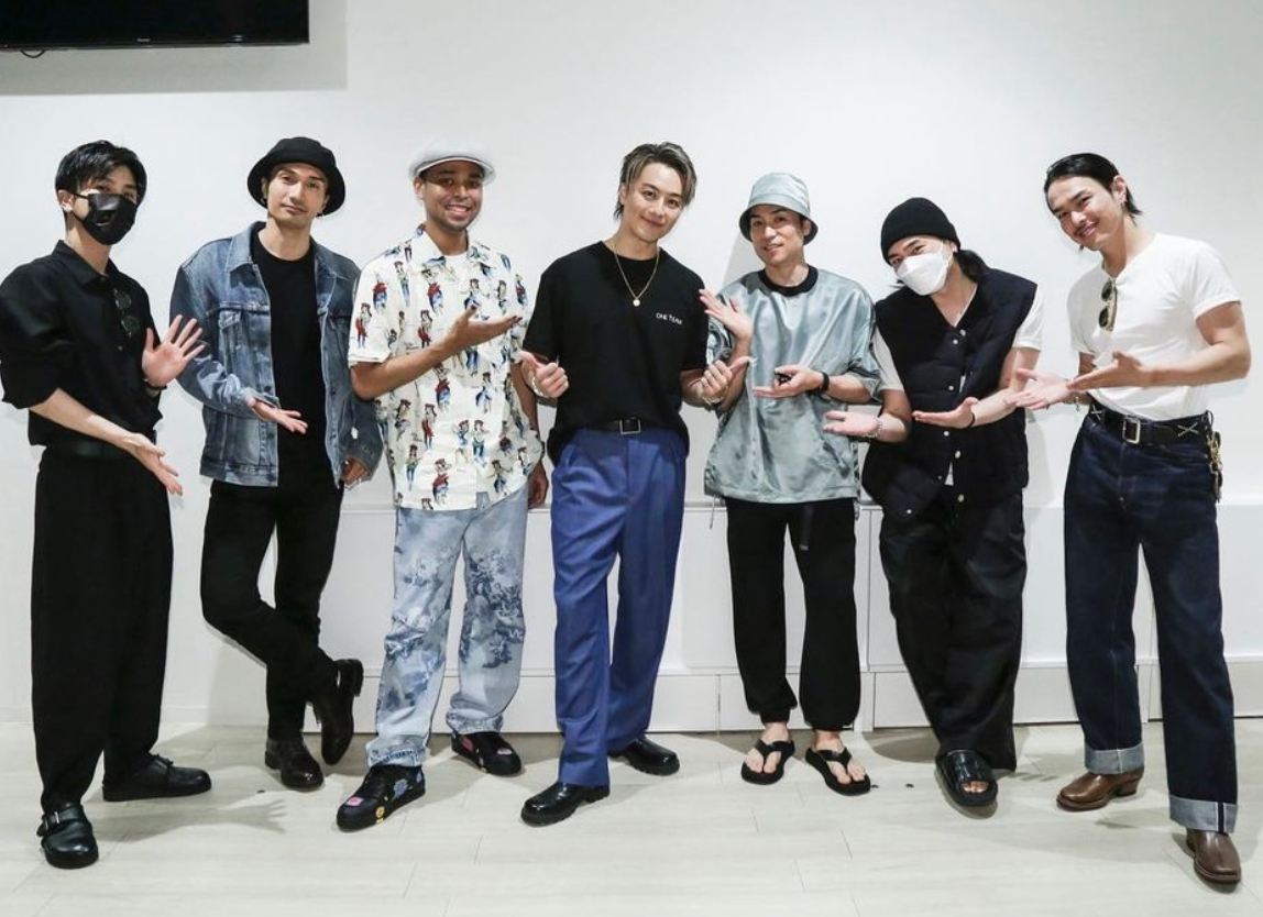 EXILE大集合！TAKAHIROのソロライブに岩田剛典らが駆けつける。感動のあまり涙腺コルクでギュッ！ | 歌詞検索サイト【UtaTen】ふりがな付