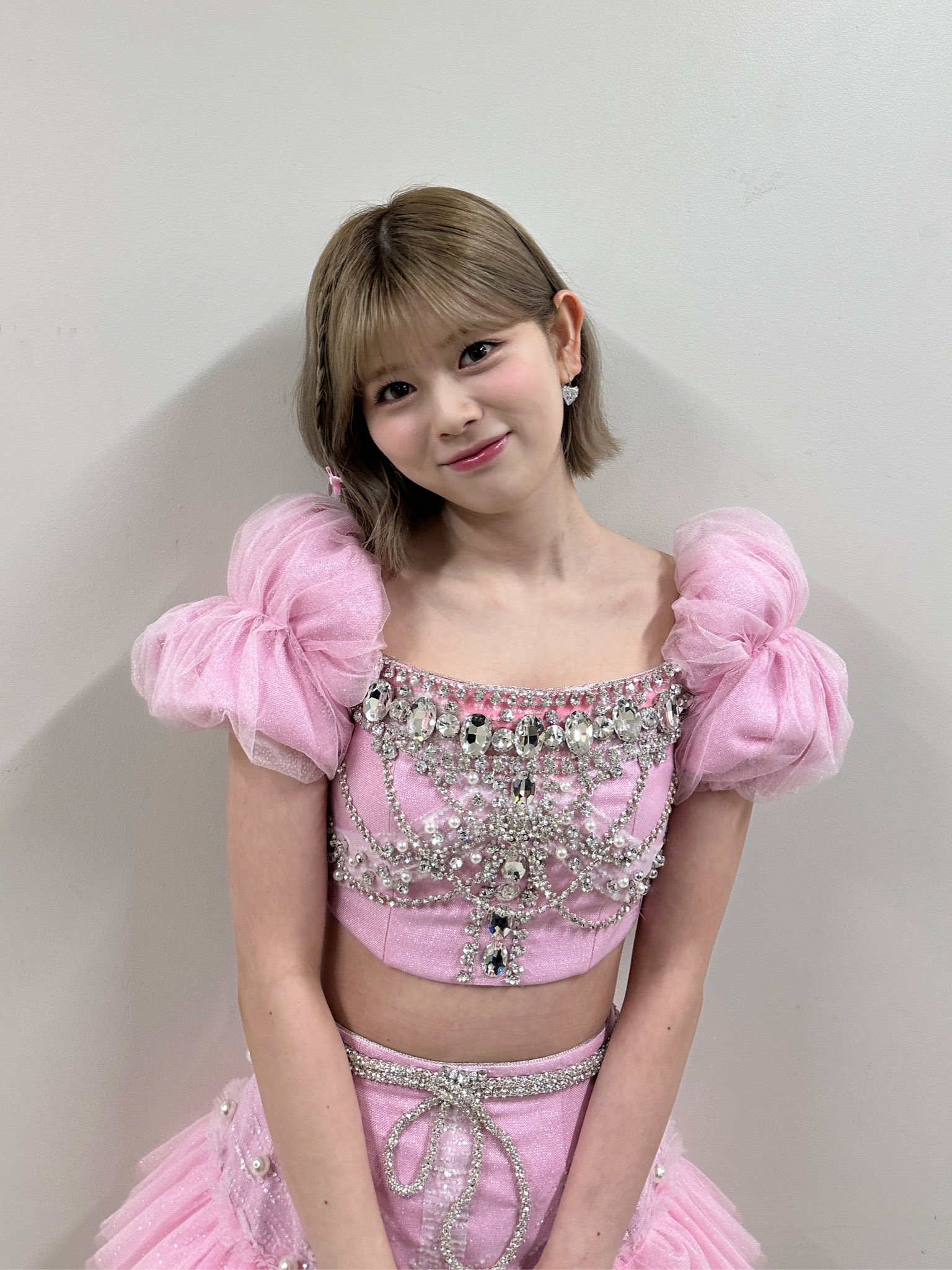 NiziU・リク、「楽しむ準備はOK？」キラキラな天使からのメッセージにファン悶絶 | 歌詞検索サイト【UtaTen】ふりがな付