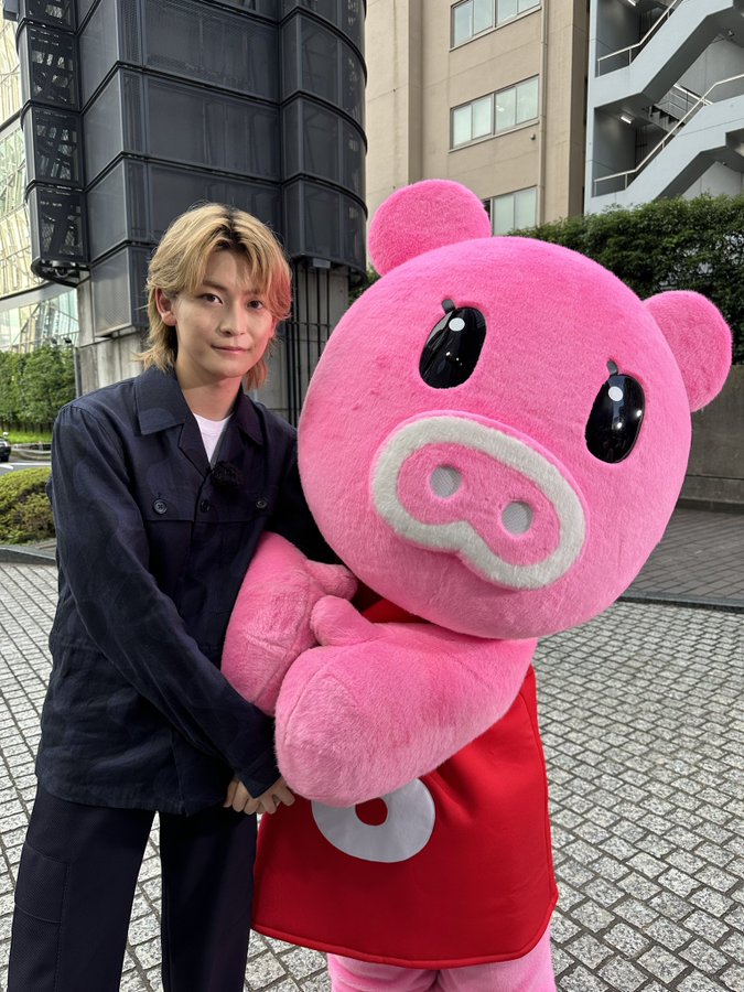 高橋文哉、“彼氏感”あふれるハグ＆笑顔！TBS電波ジャックで『交換ウソ日記』をブーナちゃんとアピール | 歌詞検索サイト【UtaTen】ふりがな付