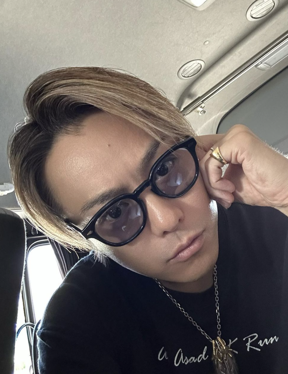 EXILE・TAKAHIRO、インスタ1000投稿目の爆イケ自撮り！GENERATIONS・関口メンディーも反応 | 歌詞検索サイト【UtaTen】ふりがな付