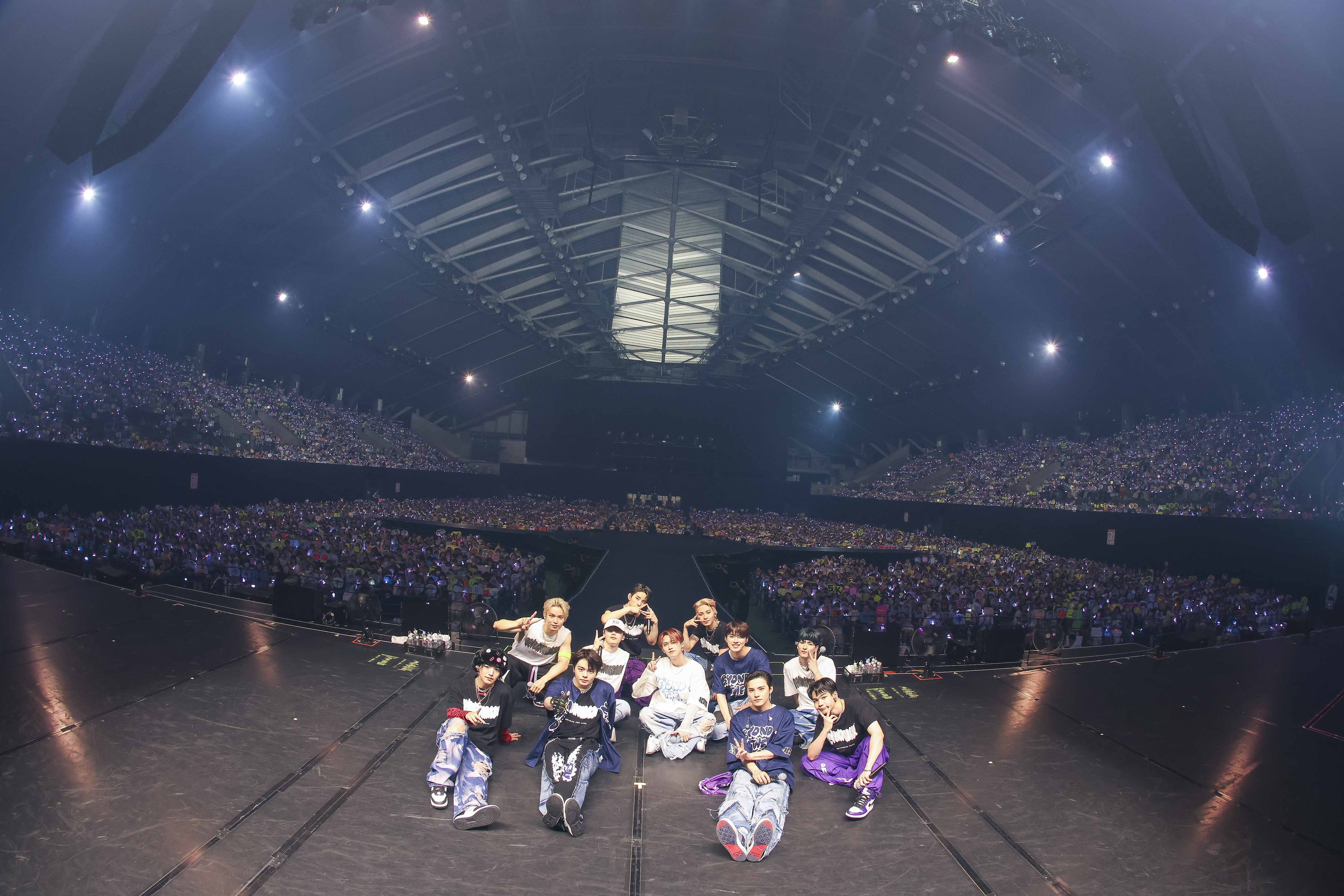 JO1、ステージ上のキラキラな11人！アリーナツアー宮城公演で観客を魅了 | 歌詞検索サイト【UtaTen】ふりがな付