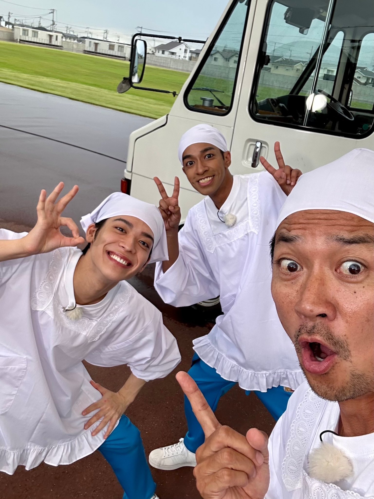 TOKIO・国分太一、松島聡＆草間リチャード敬太と「0円食堂」！仲良しスリーショットにキュンが止まらない | 歌詞検索サイト【UtaTen】ふりがな付