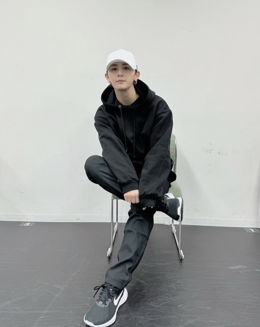 Hey! Say! JUMP・山田涼介、ファン悲鳴のライブリハ中の爆イケショット！ | 歌詞検索サイト【UtaTen】ふりがな付