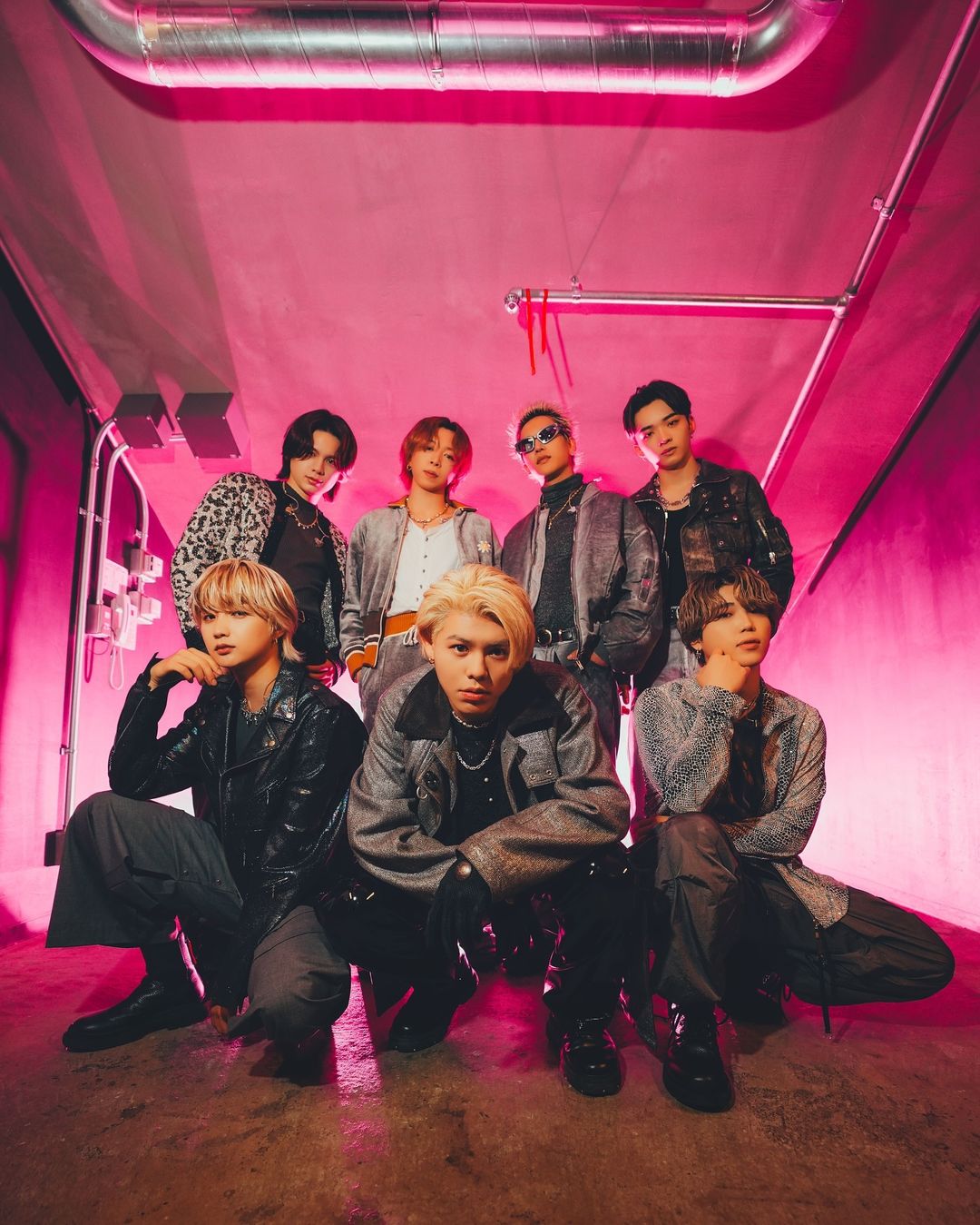 BE:FIRST・LEO、チェンジした金髪の破壊力がハンパない！神奈川公演でさらに7人のビジュが進化 | 歌詞検索サイト【UtaTen】ふりがな付