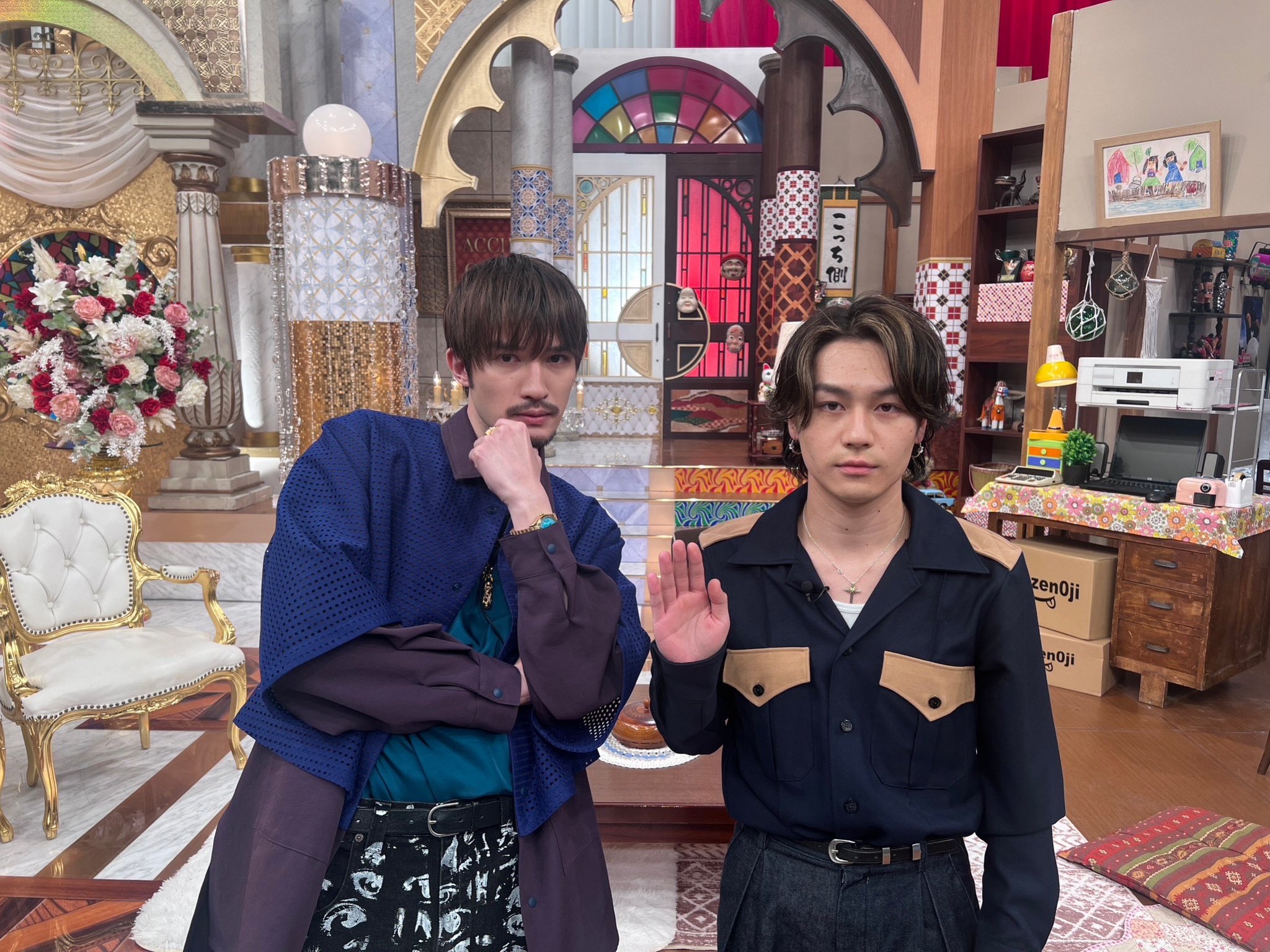 SixTONES・ジェシー、松田元太とシュールな真顔2ショット！「午前0時の森」可愛すぎる”あっち側”と”こっち側” | 歌詞検索サイト【UtaTen】ふりがな付