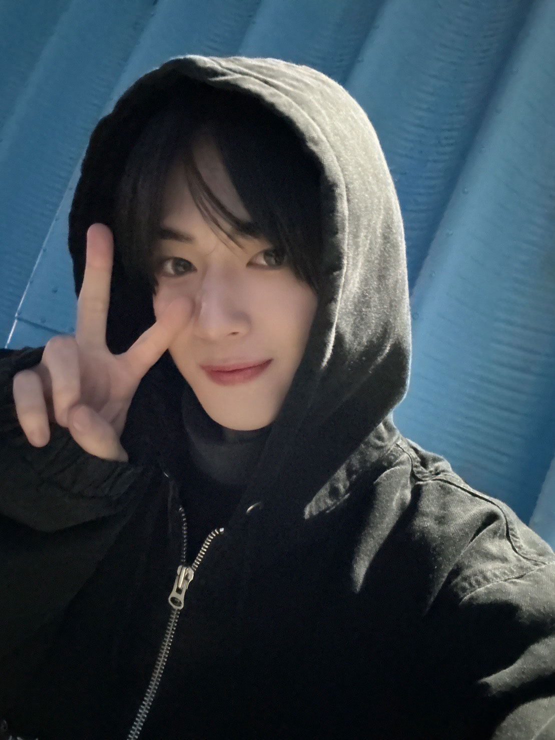 INI・佐野雄大、フードの中からひょっこりピース！全開のあざと可愛さにキュンが止まらない | 歌詞検索サイト【UtaTen】ふりがな付