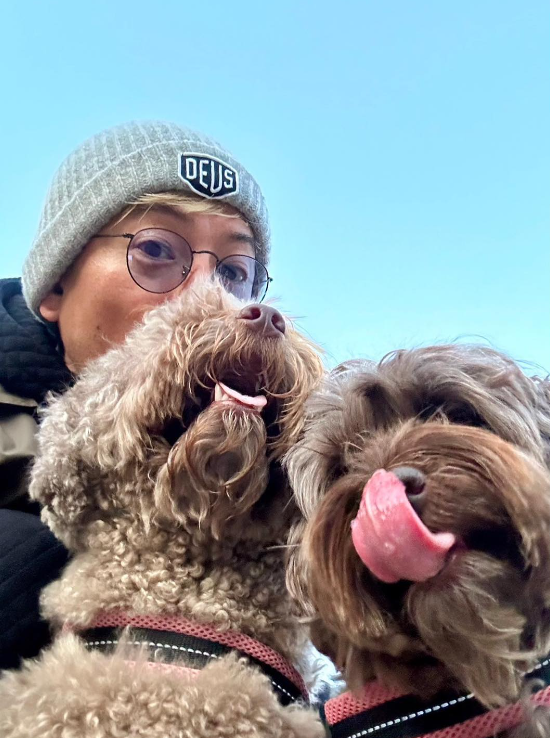 木村拓哉、やっと帰宅して8800歩！大満足のお散歩タイムで穏やかなオフショット | 歌詞検索サイト【UtaTen】ふりがな付