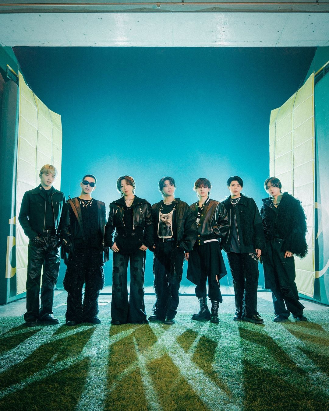 BE:FIRST、ブルーのライトを浴びたクールな7人！東京ドーム公演2日間の日程を終了 | 歌詞検索サイト【UtaTen】ふりがな付