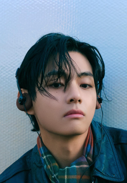 BTS・V、色気ダダ漏れ！美しすぎる最強ビジュに誰もがうっとり | 歌詞検索サイト【UtaTen】ふりがな付