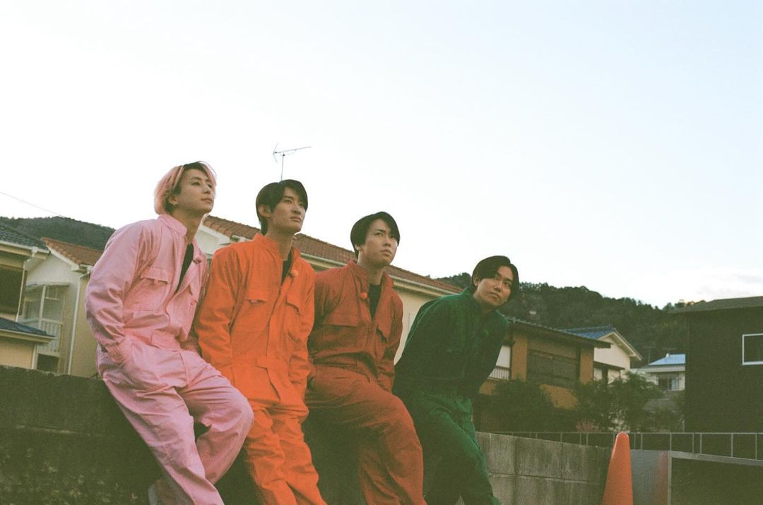 Snow Man、エモさMAXな4ショット！「それスノ」ロケ時の絵になる4人 | 歌詞検索サイト【UtaTen】ふりがな付