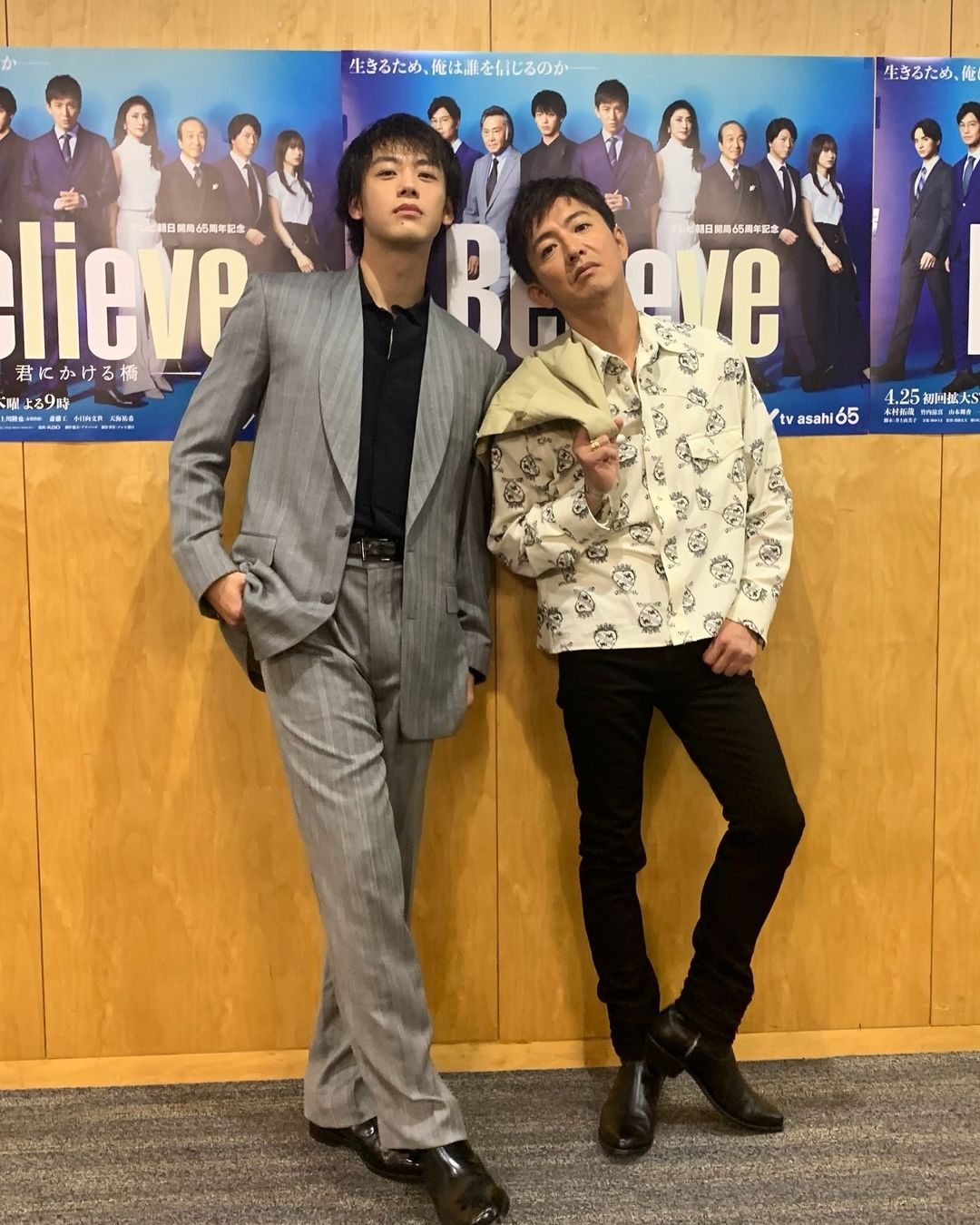 木村拓哉&竹内涼真、オラオラ系なポーズが爆イケ！「Believe」放送開始に期待の声続出 | 歌詞検索サイト【UtaTen】ふりがな付