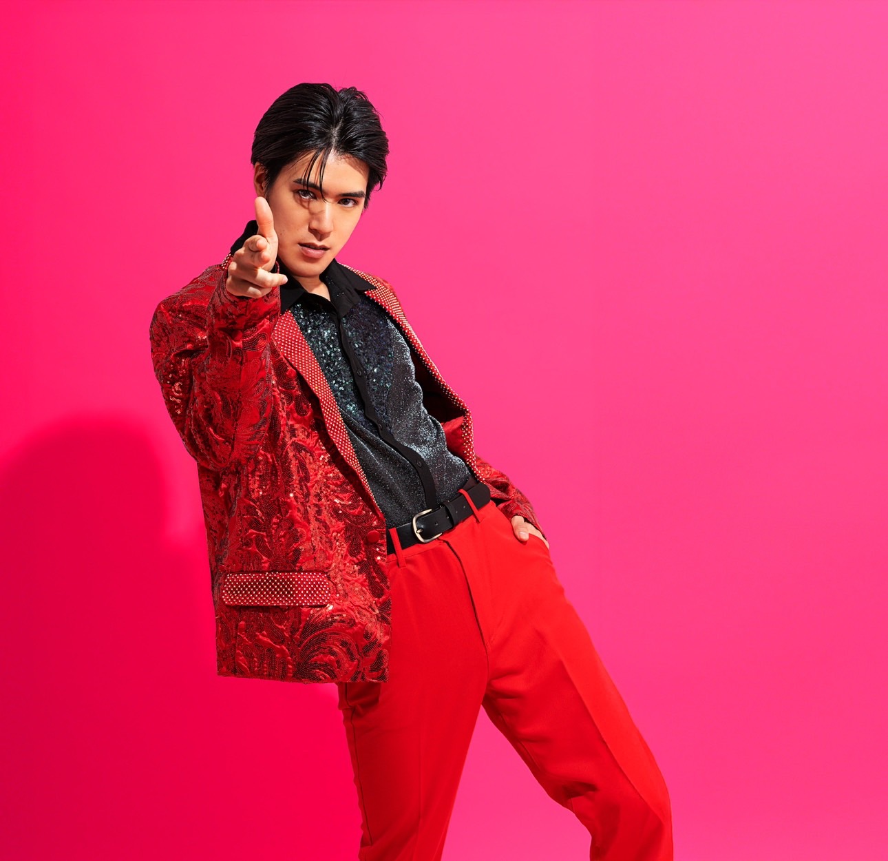 平松賢人、「ア・ヤ・シ・イ・ネ」リリース記念にオンライン特典会開催決定！（STORE by UtaTen） | 歌詞検索サイト【UtaTen】ふりがな付