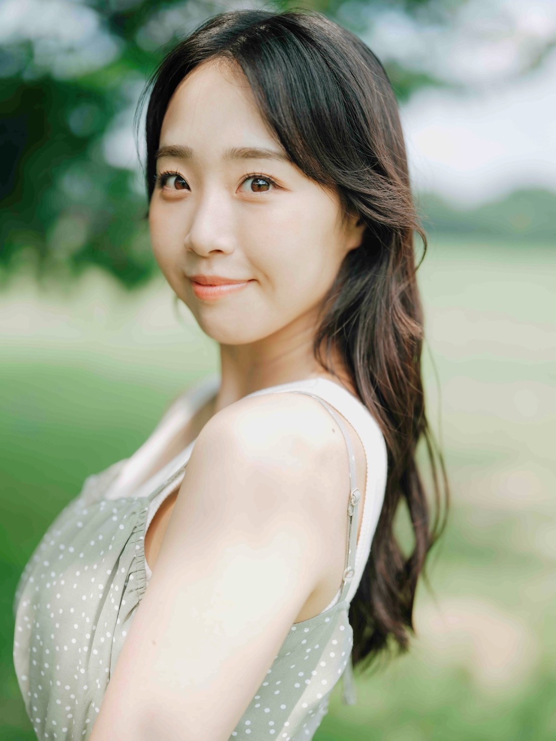 加藤夕夏、1対1の特典会アプリ・チェキチャ！を使用したカレンダー直筆サイン会開催決定！ | 歌詞検索サイト【UtaTen】ふりがな付